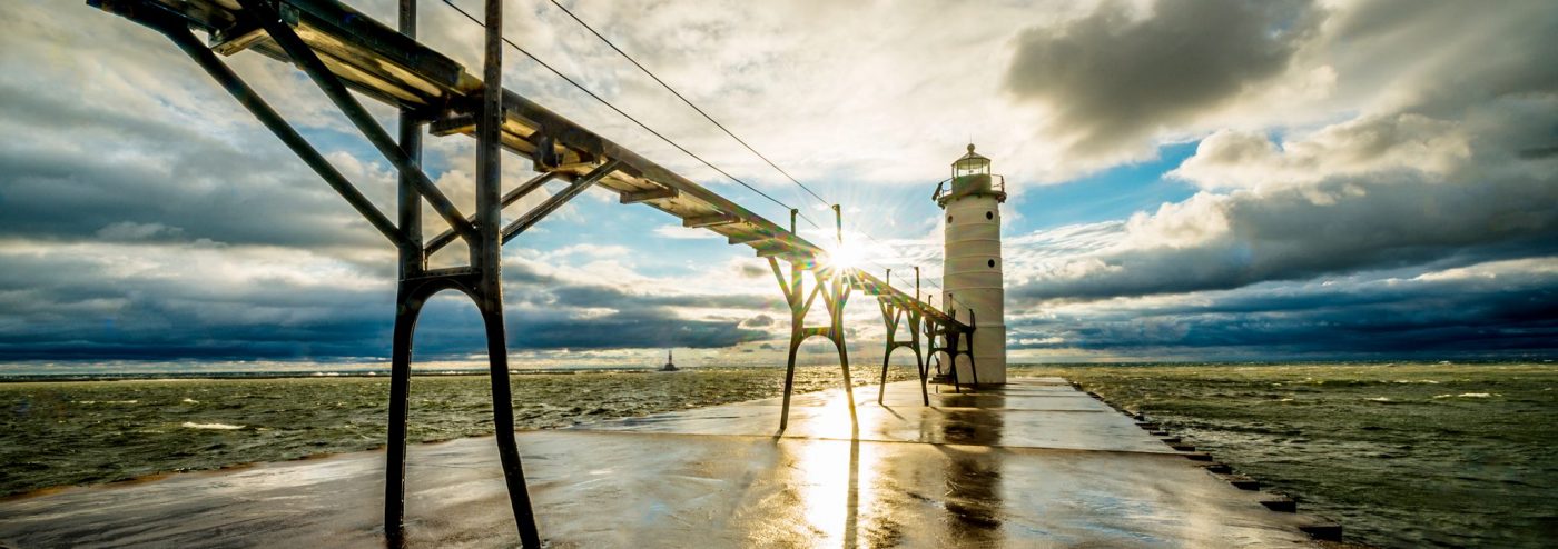 Manistee North Pierhead Lighthouse | Lake Michigan Destinations